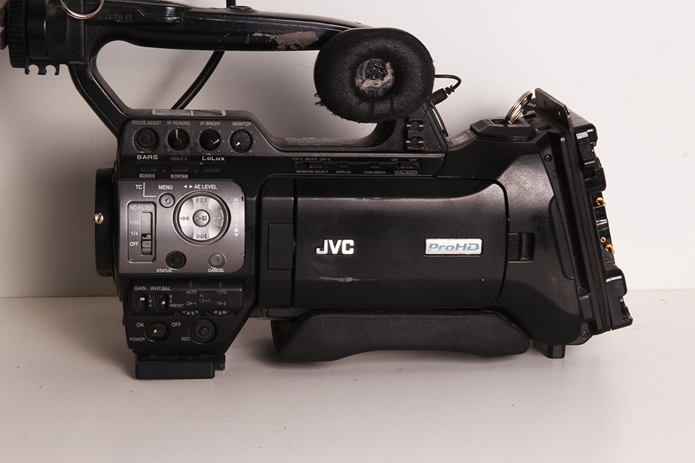 JVC GY-HM790 HD Compact Camera – Broken | Monkee Deals!